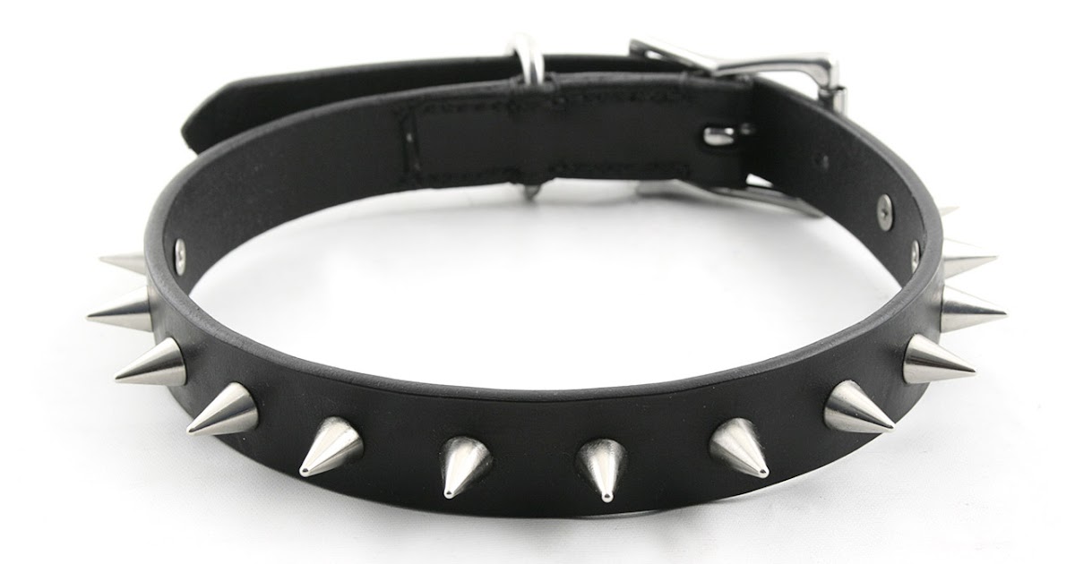 Collare a 13 borchie