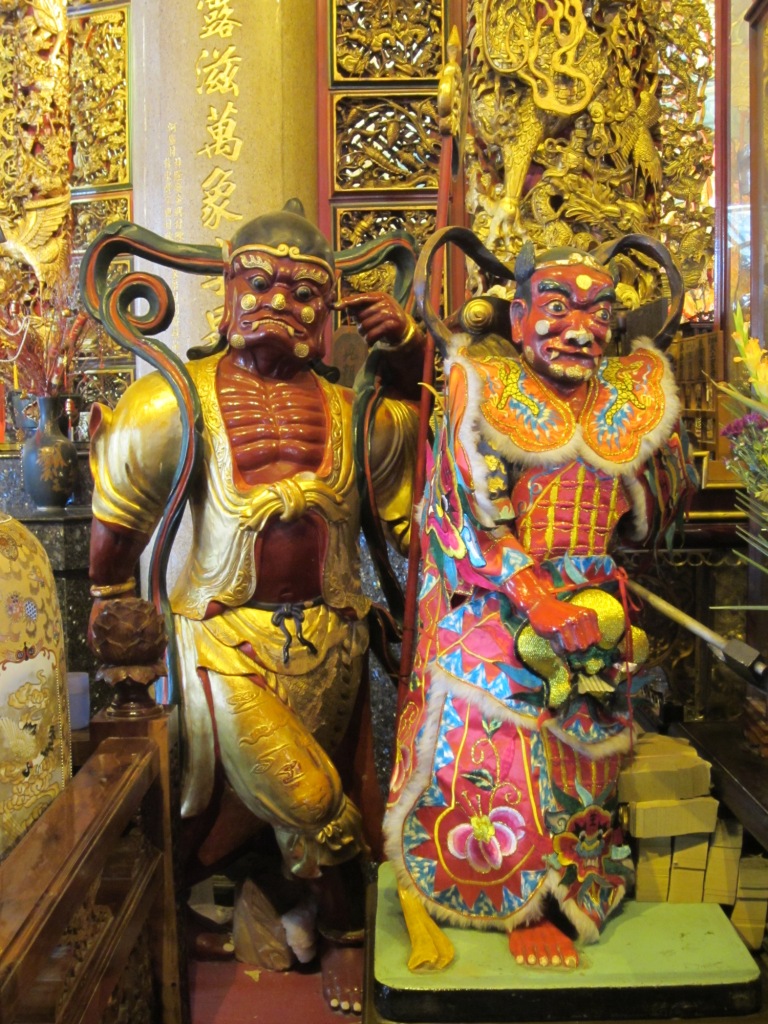 Chùa Bà Phước Triều Thiên Hậu Thánh Mẫu Nha Trang: Thiên lý nhãn và ...