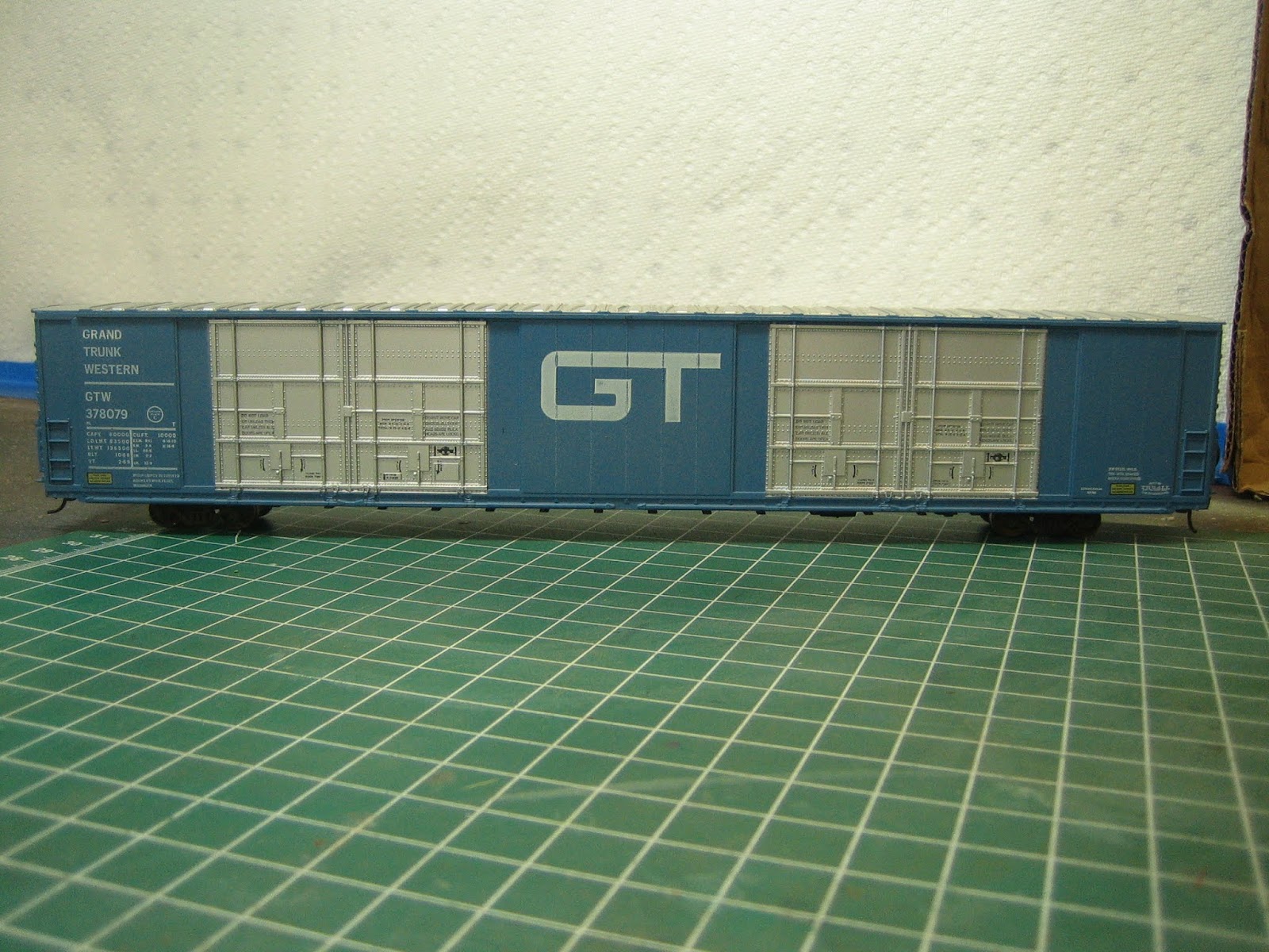 JSSX Railway: GTW 86 Foot Boxcar 1:1 and 1/87
