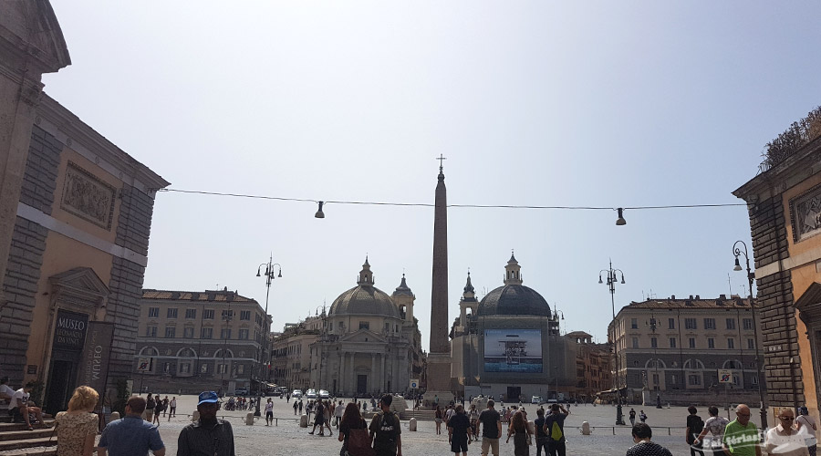 Roma - Piazza del Popolo - E aí, férias!