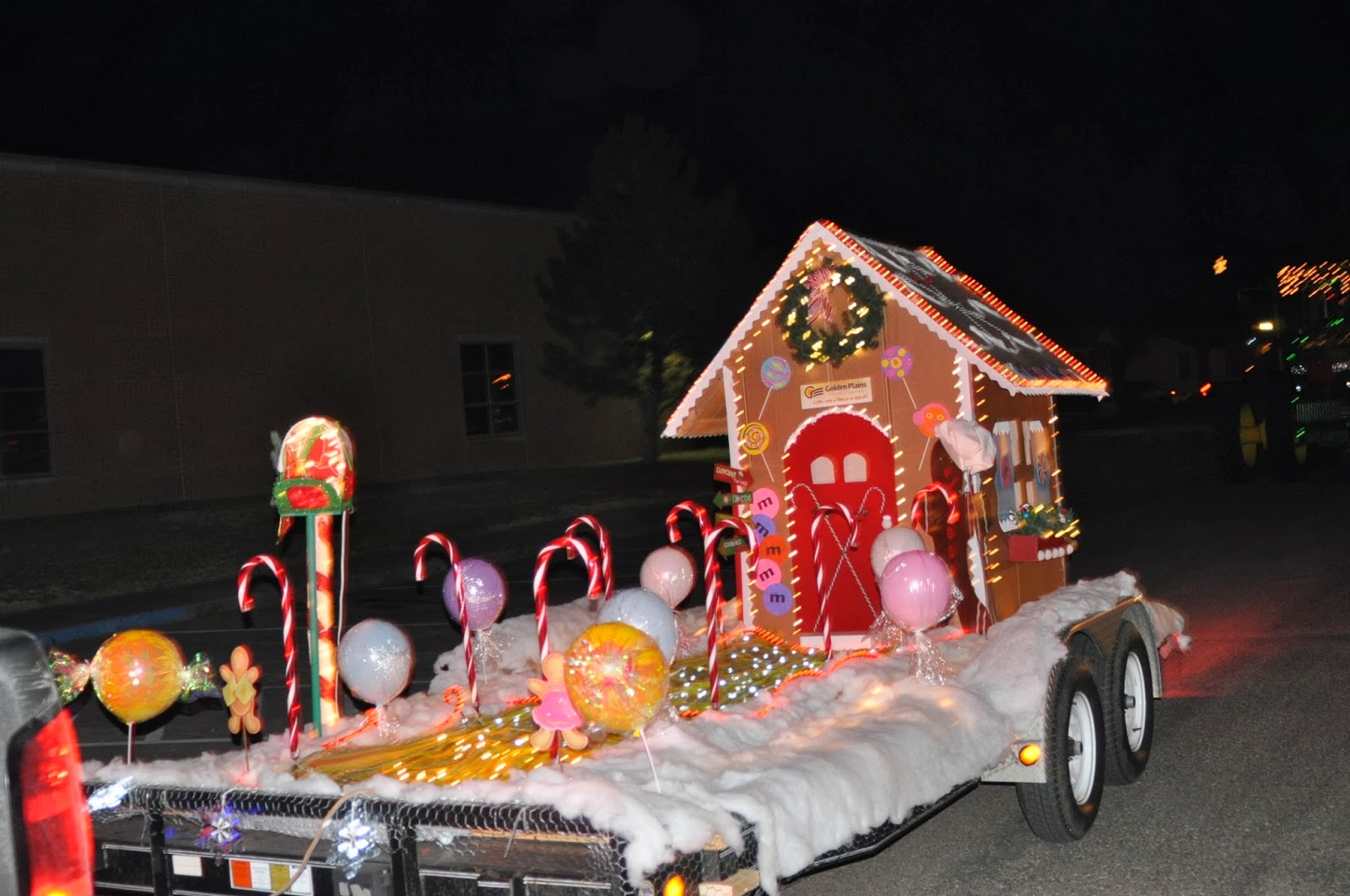 3 Cowboys and a mommy: Christmas Light Parade '13