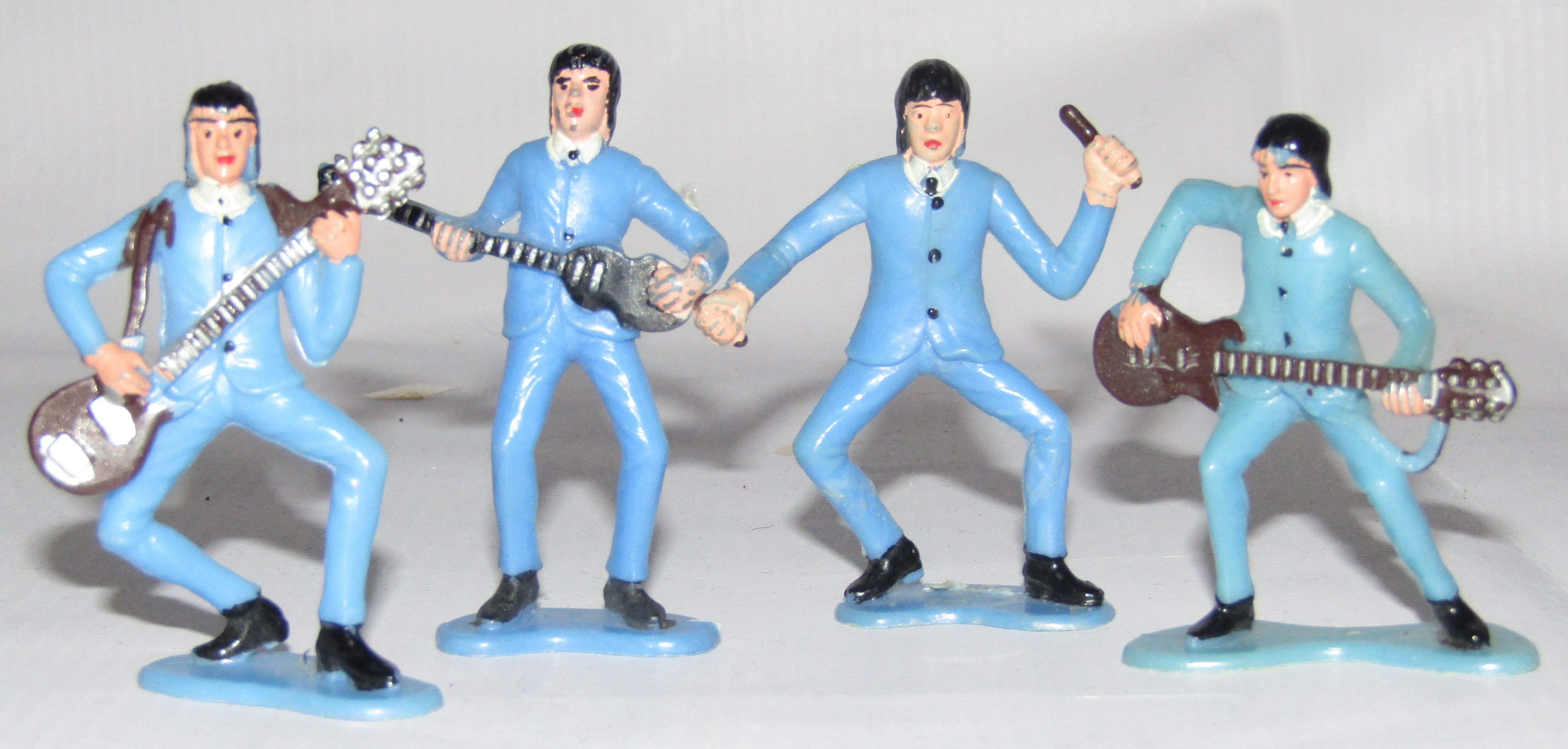 Liverpool Beatles Auction: Beatles Auction 2020 - Plastic Beatles Figures