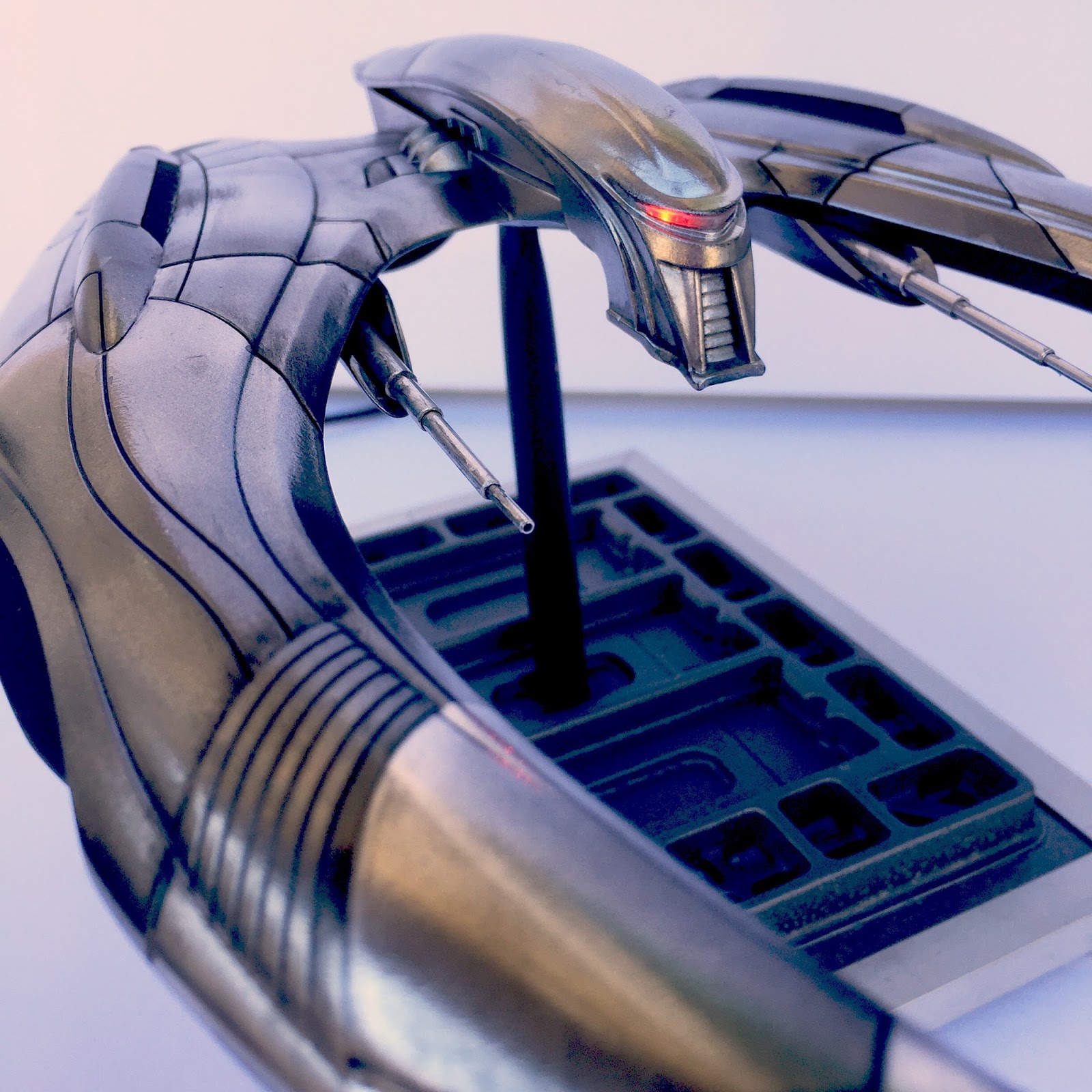The Irate Modeler: Finished Cylon Raider
