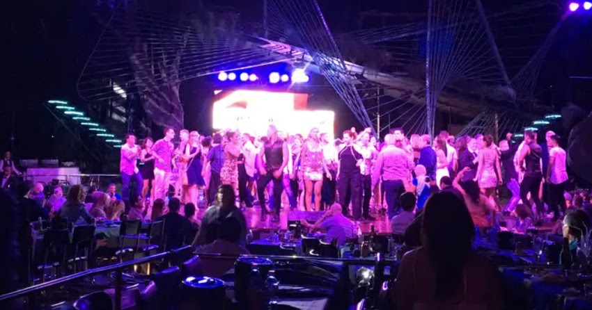 La Tasca, la mayor concentración de jineteras por metro cuadrado de La ...