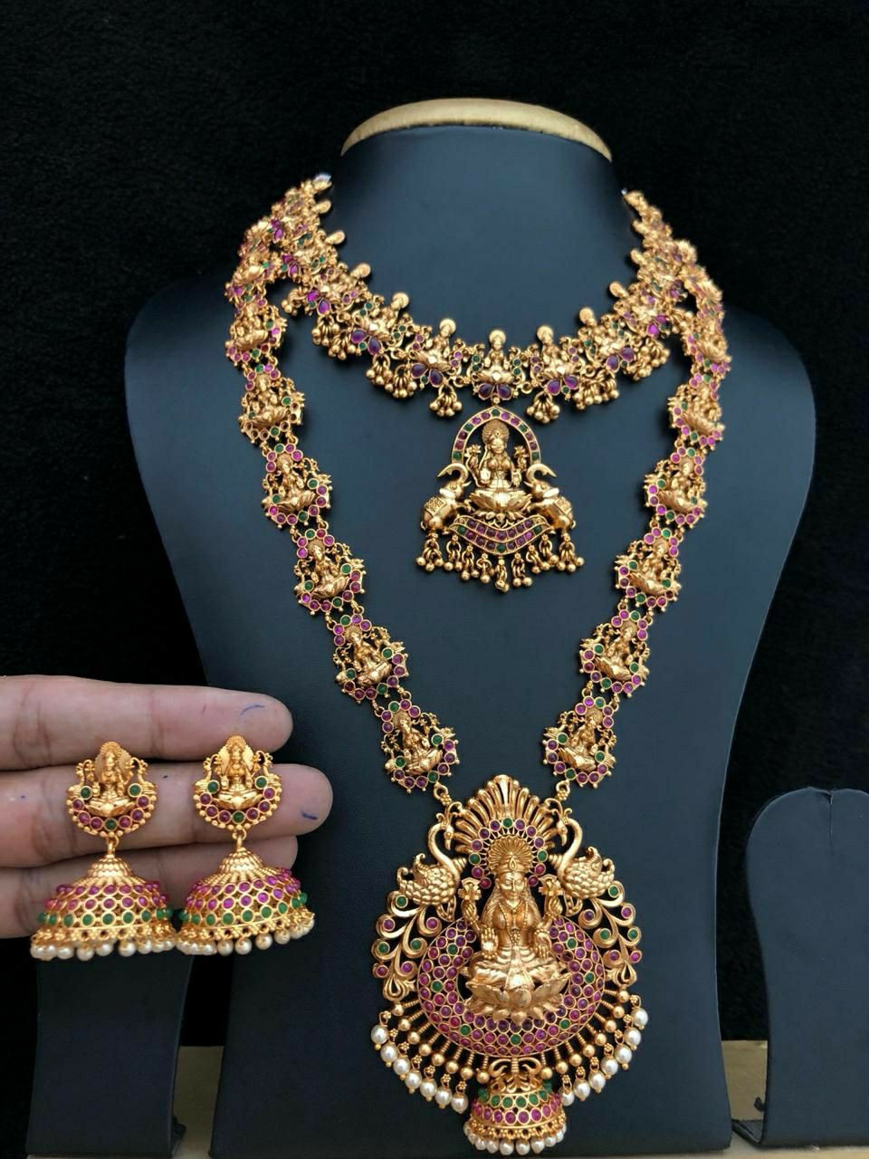 Long chain necklace sets