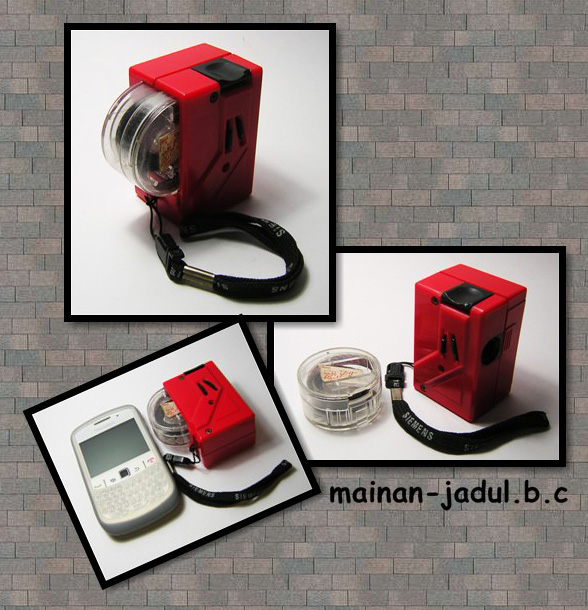 MESIN WAKTU....: Micro movie viewer made in Hong Kong