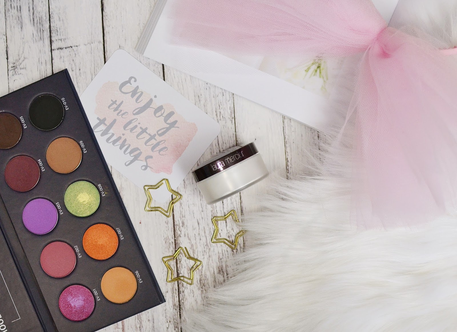 LAURA MERCIER SECRET BRIGHTENING POWDER FOR UNDER EYES