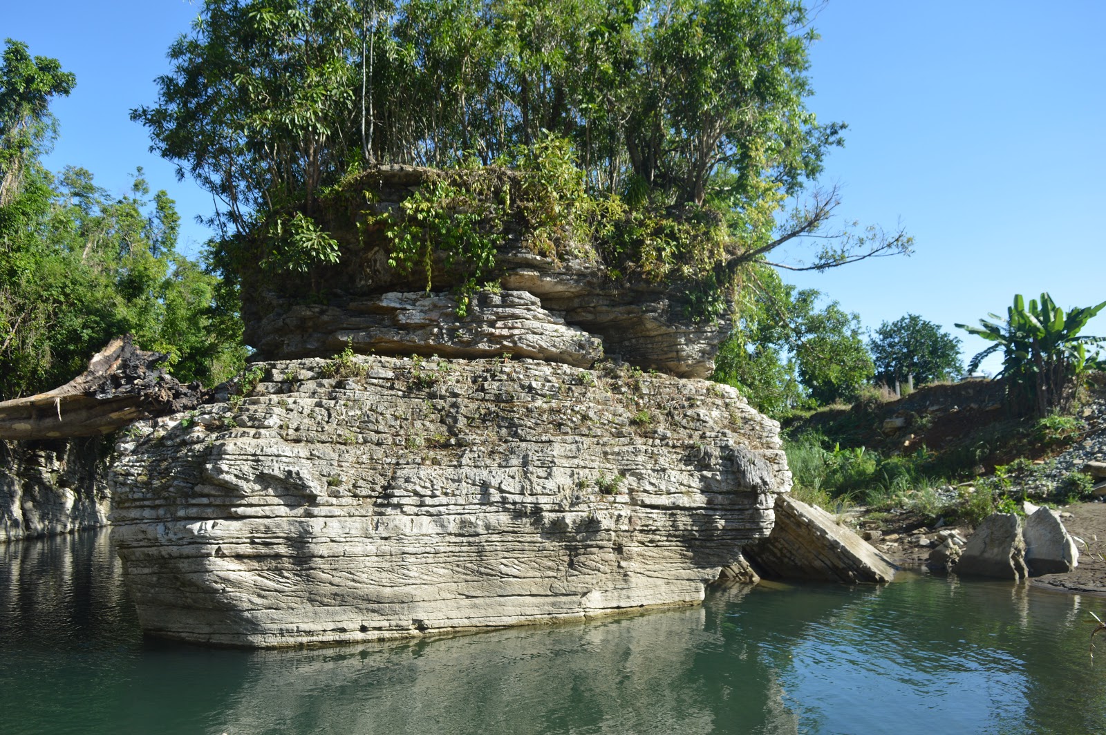 Unveiling the Unique Beauty of Apayao Province: Maton River