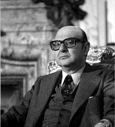 HISTORIA Y DOCTRINA DE LA UCR: Robert Potash: "¿Por que Mor Roig?" (14 ...