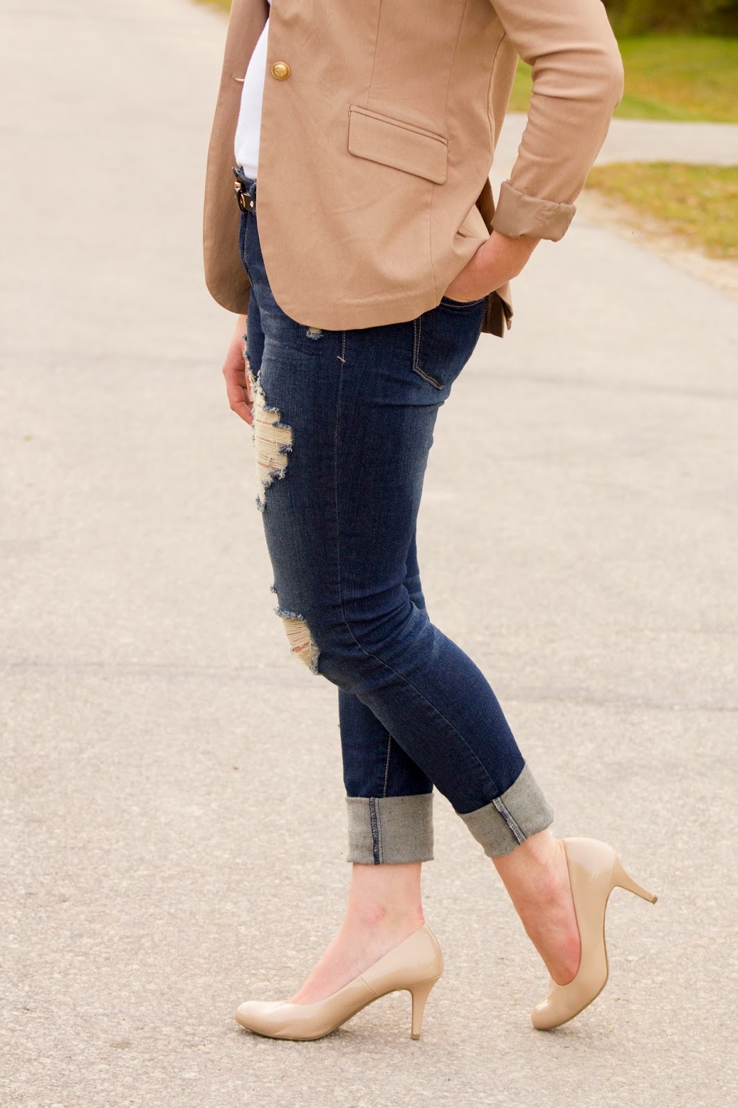 A Beautiful Mess: Blazer and Distressed Jeans - Finding Your Balance