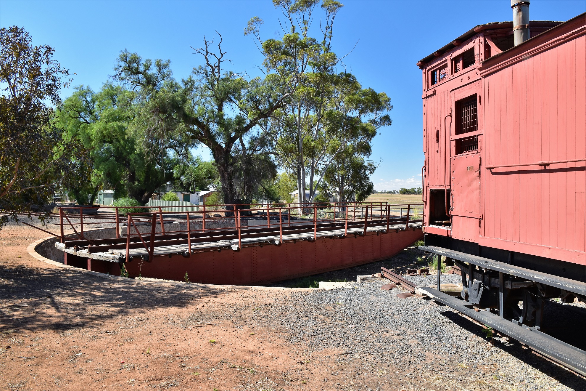 Goin' Feral One Day At A Time: Mount Wycheproof Walk - December 2020