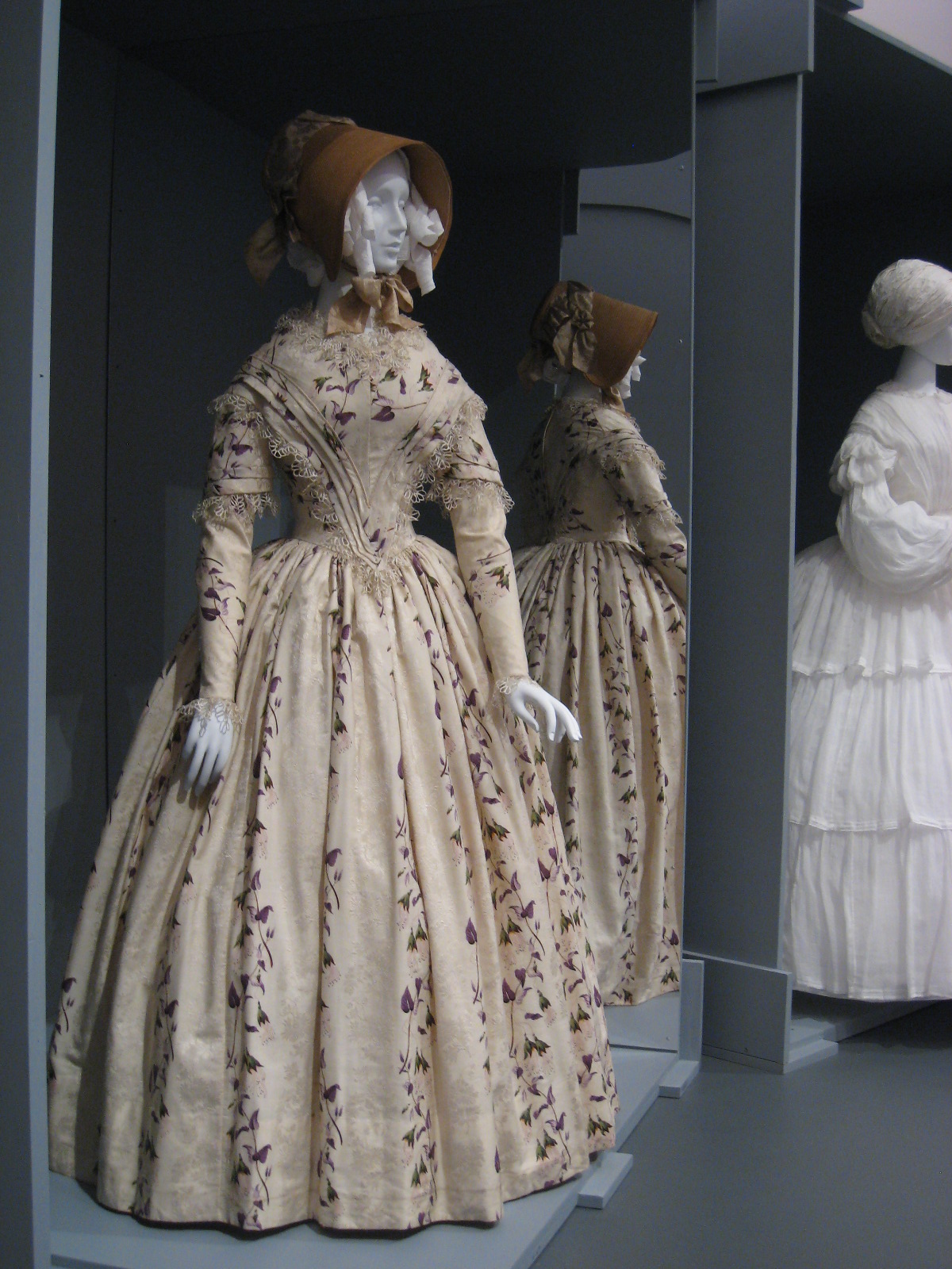 fashion unleashed: History of Costume Exhibition