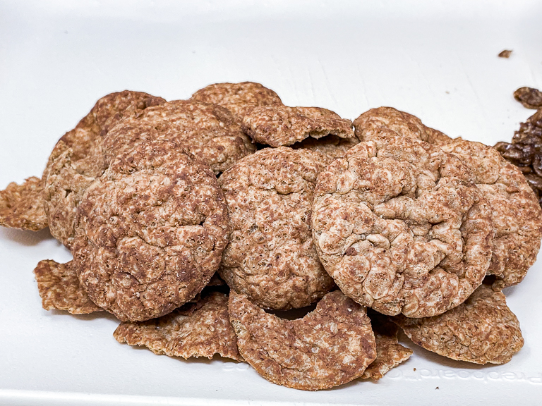 Tales of the Flowers: Cocoa Pebbles Crisps