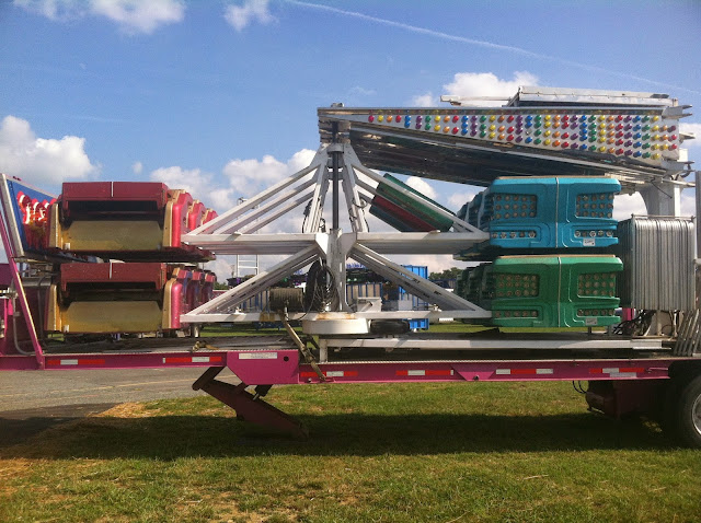 Carnival Chasing : Powers Great American Midway's 2014 Set up day 1
