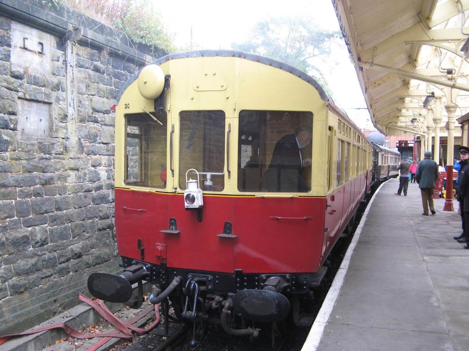Steam Memories: Great Western railway Autocoaches