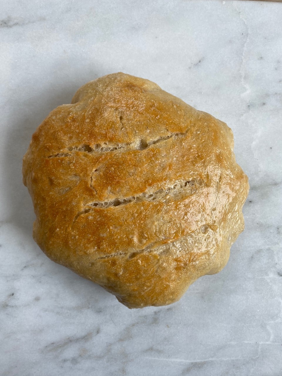 Polka-Dotty Place: 4 Ingredient Crusty Bread