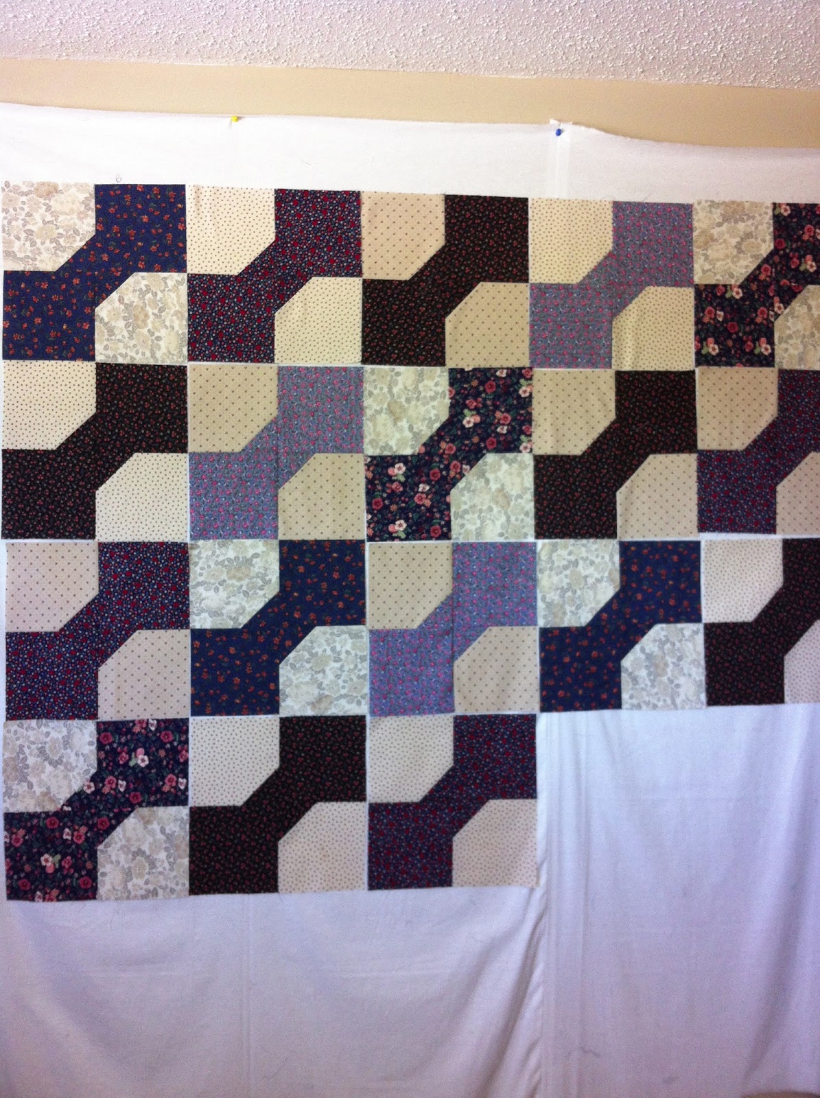 Easy Bow Tie Quilt Block Tutorial