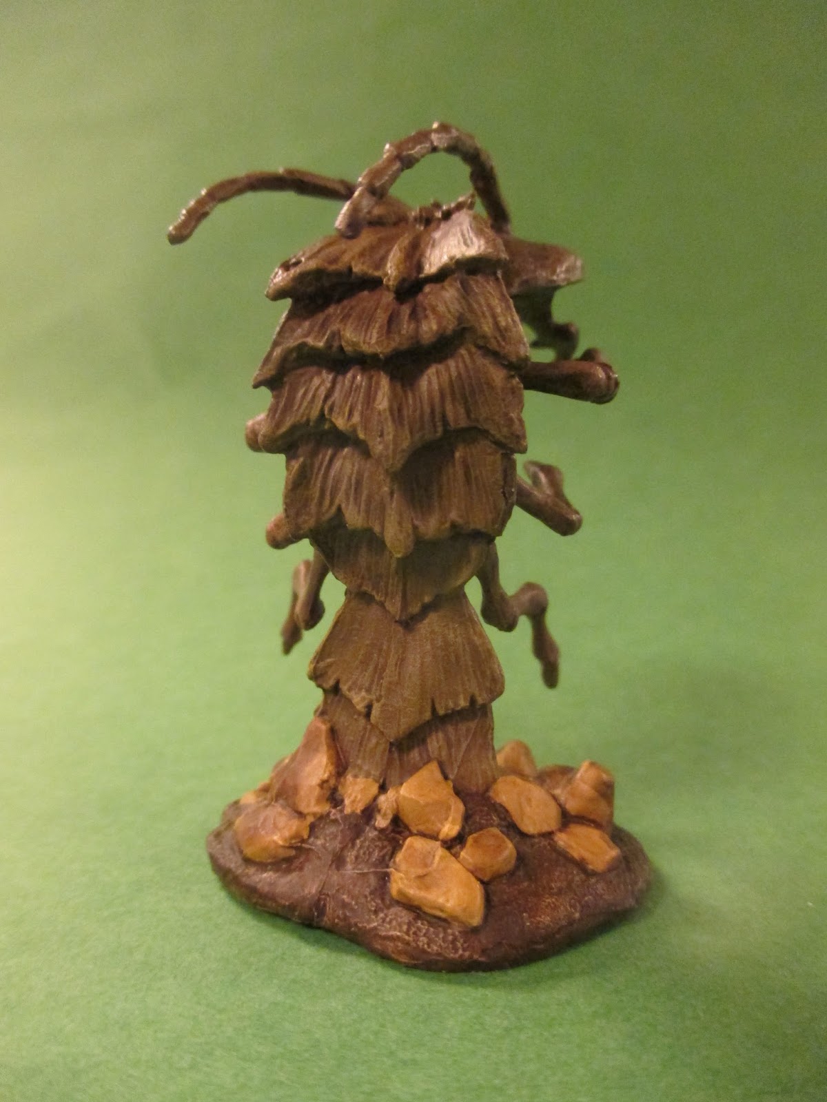 The Miniatures Man: Ankheg from Reaper and Midsummer