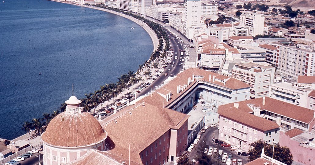 GOSTO ...: Luanda - Aspectos da Cidade e Piscina Olímpica de Alvalade