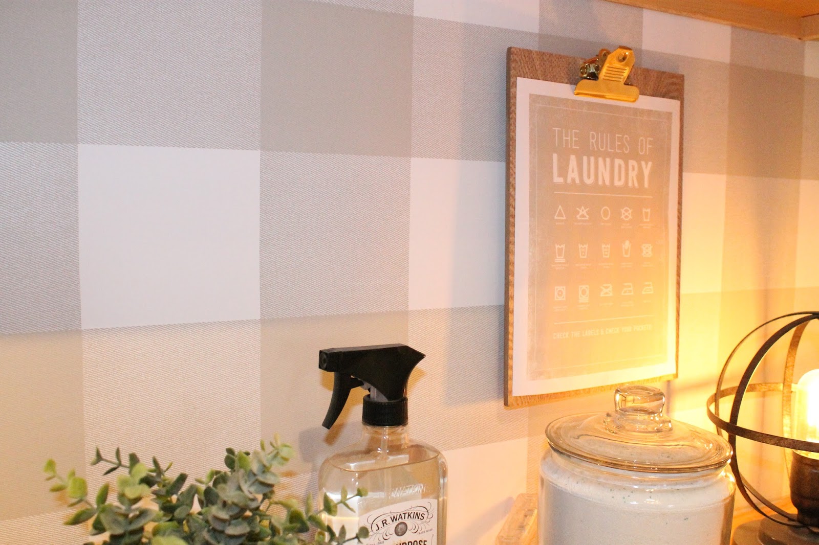 DIY Buffalo Plaid Wallpaper Backsplash - The Unique Nest