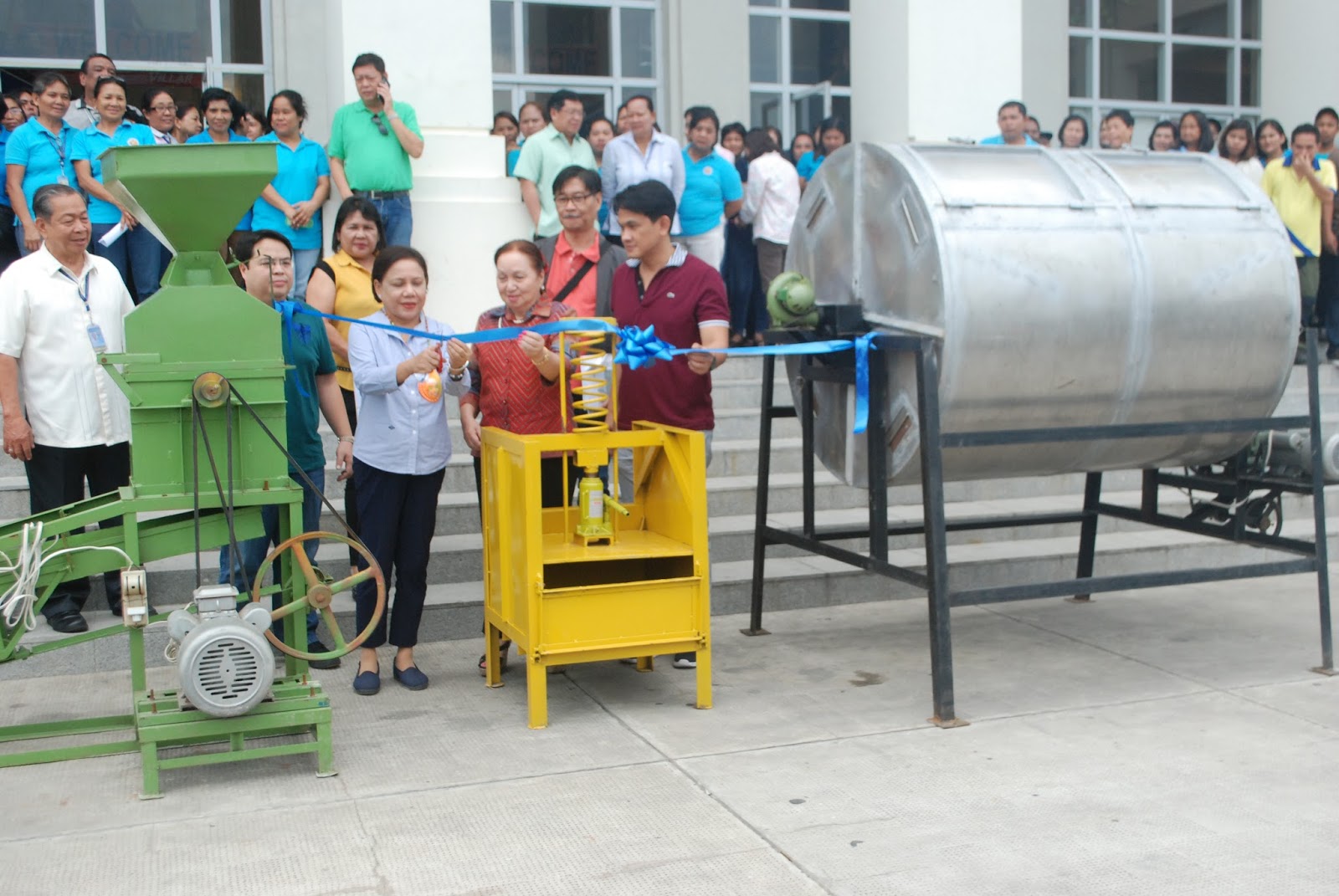 MADYAAS PEN: DA 6 Provides Bacolod City Small Scale Composting Facility ...