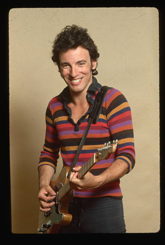 30 Studio Portraits of Bruce Springsteen Taken by Lynn Goldsmith in ...