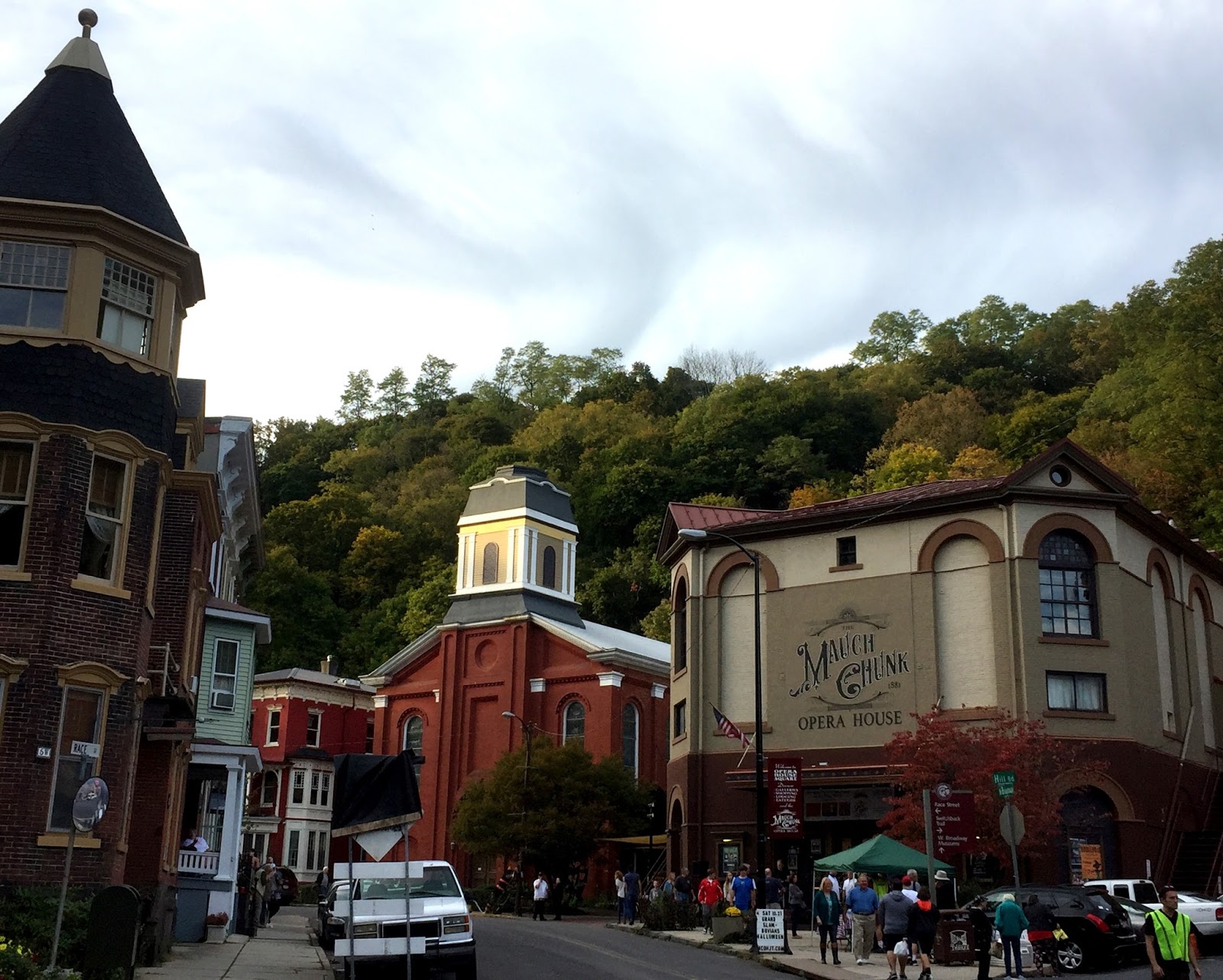 My Paisley World: A Fabulous Fall Foliage Festival in Jim Thorpe, PA