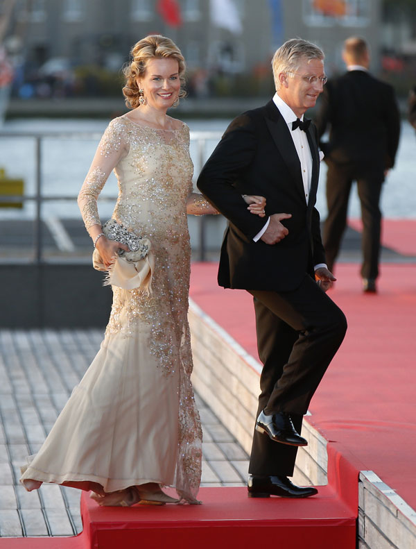 Danish Royal Media Watch: Investiture in NL: Abdication of Queen ...