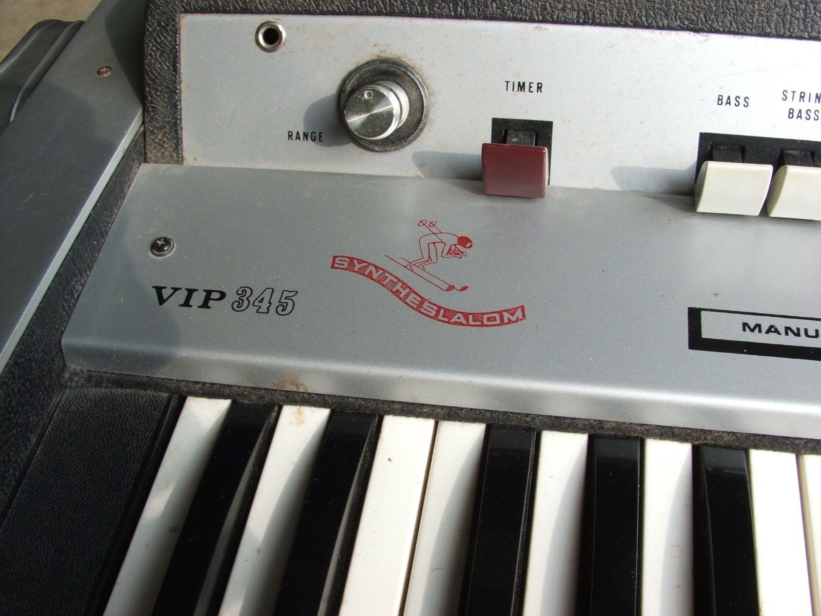 MATRIXSYNTH: The SYNTHE SLALOM! - 1973 Farfisa Model VIP-345 SN 6232
