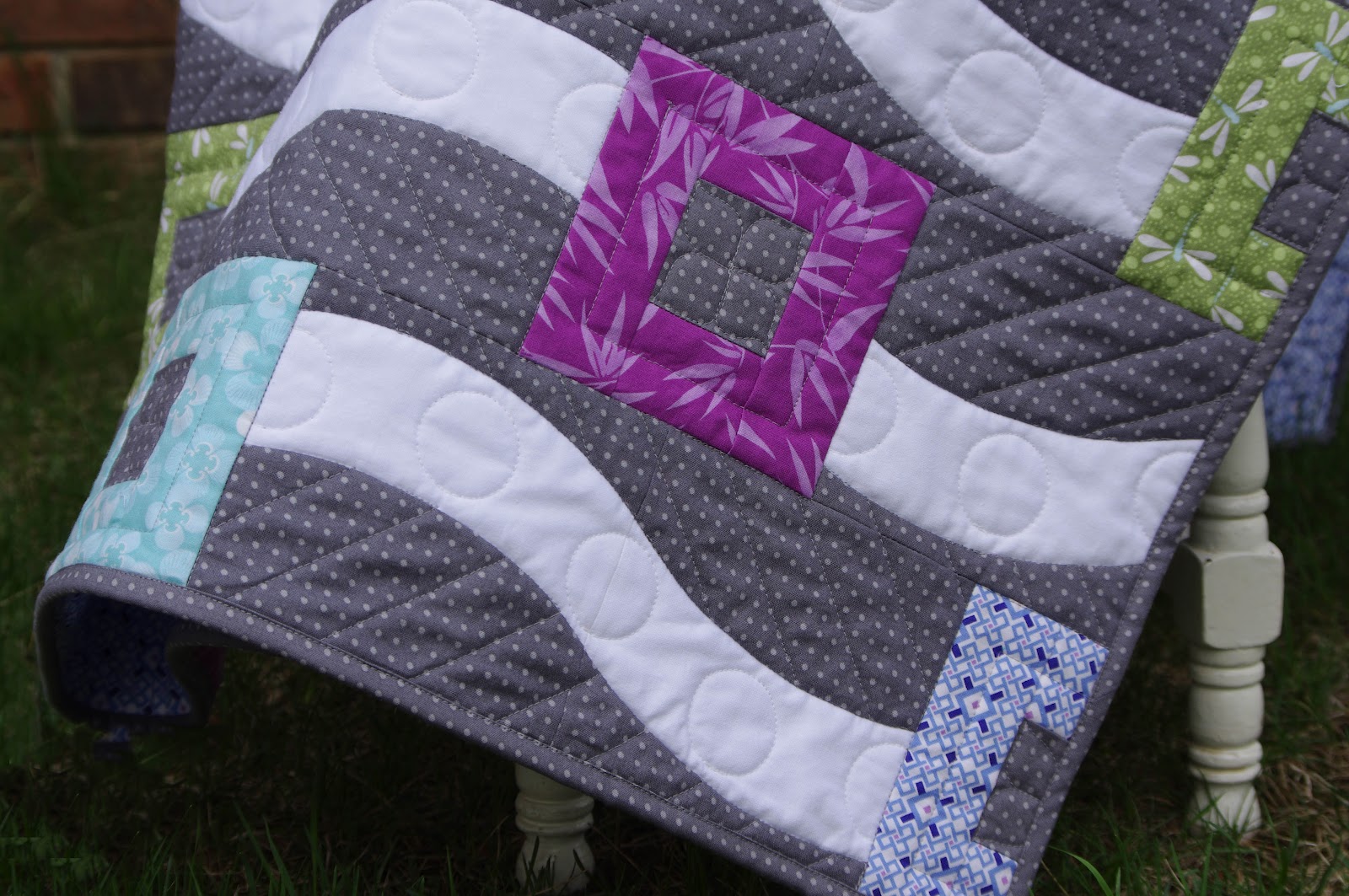 The Curvy Ruler Quilt - Ahhh...Quilting