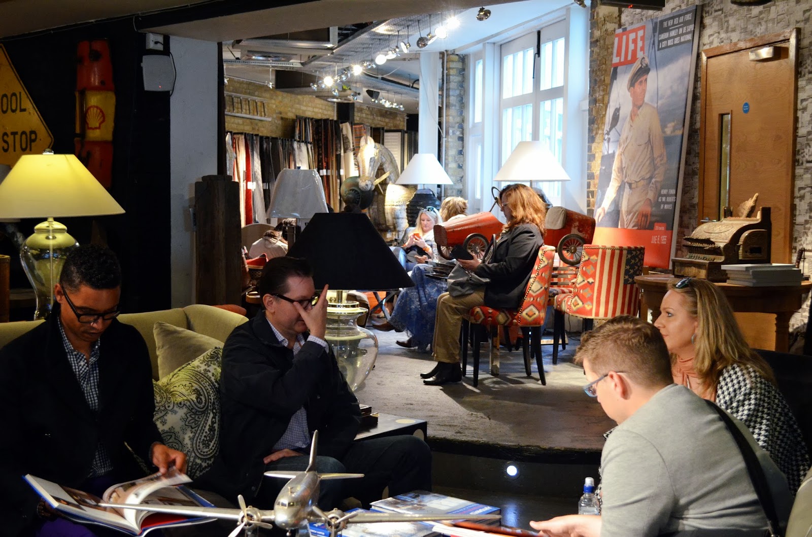 Lisa Mende Design: Visit to Andrew Martin With Blogtour London