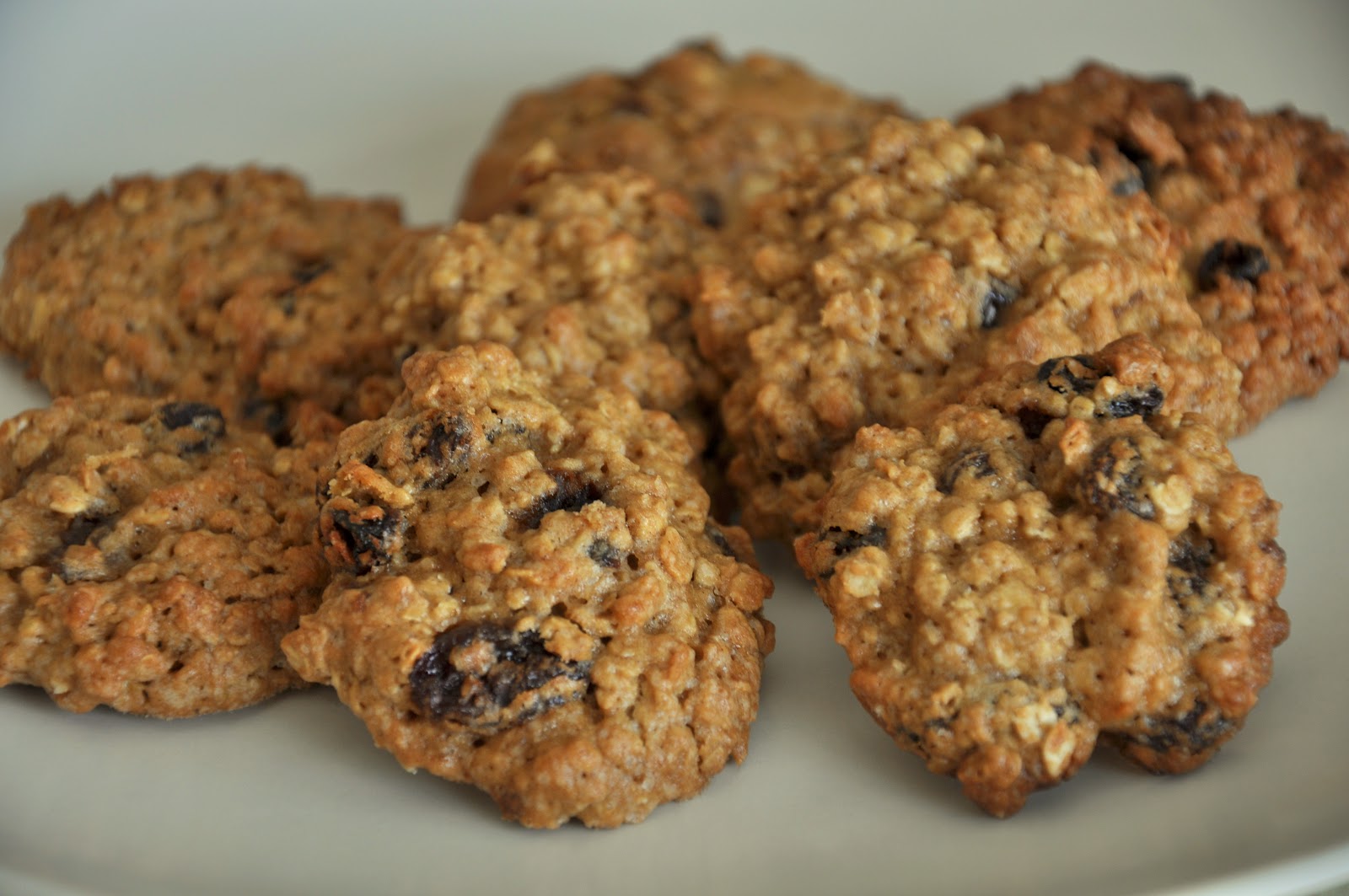 Kyoko.B bakes: Oat and Fruit Cookies
