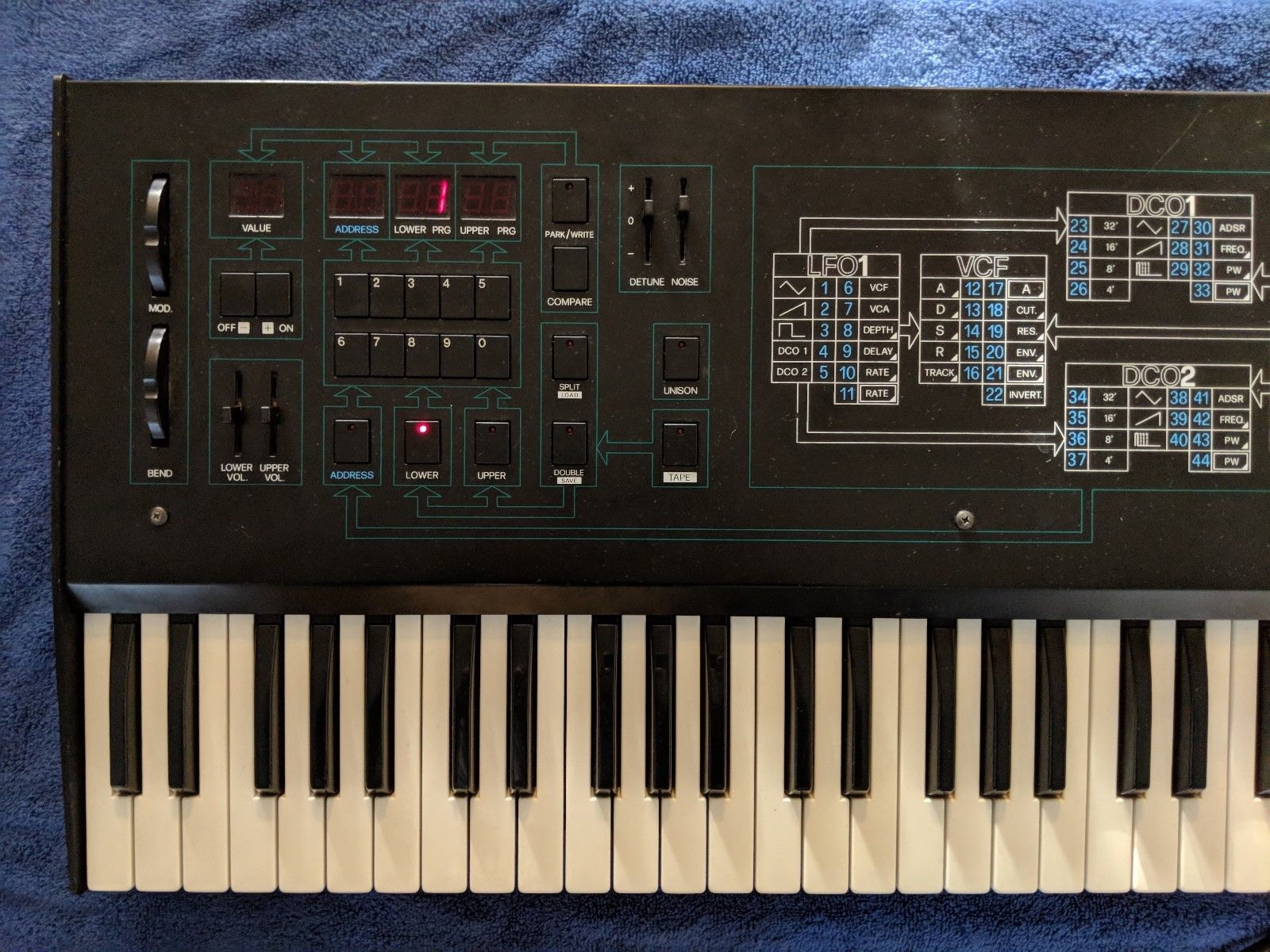 MATRIXSYNTH: Crumar Bit One Analog Polyphonic Synthesizer RARE S/N with ...