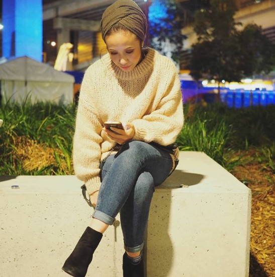 √ 25 Model Hijab Turban Modern Paling Hitz Kekinian yang Wajib Kamu ...