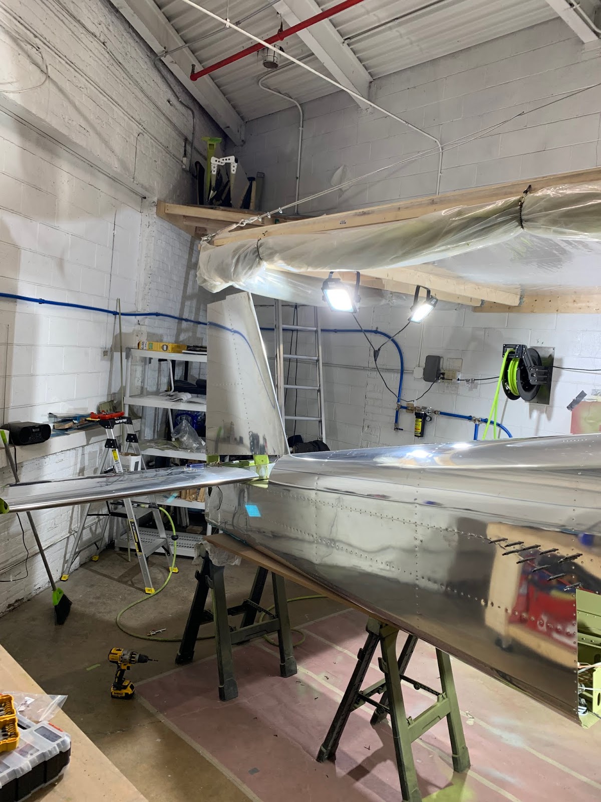 Todd's RV14 Build: Attachment of the Empennage components