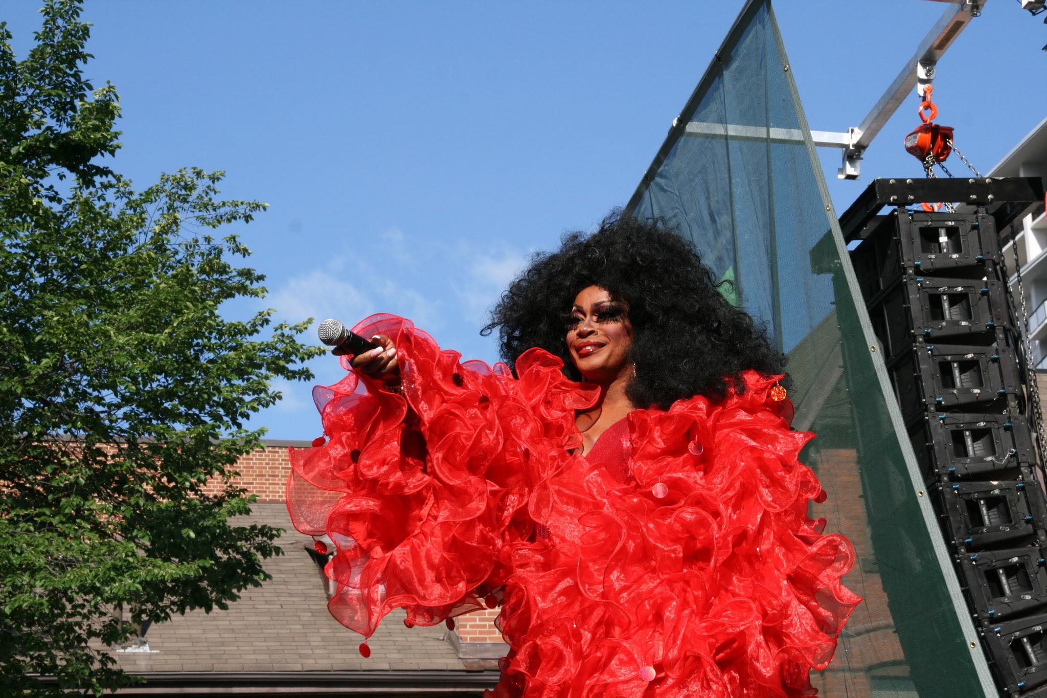 Angles Covered: Canadian Drag Queen Michelle Ross was a Magnet for the ...