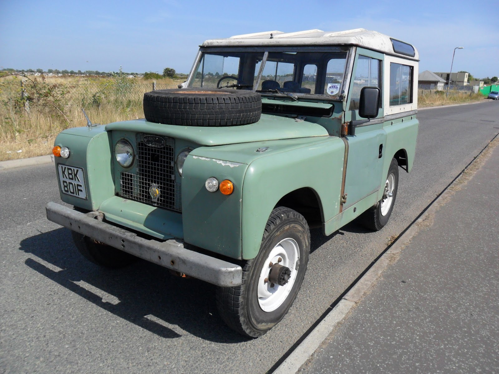 Laughs And Lashings: Aaaaand....A 1968 Land Rover Series 2 A Truck For ...