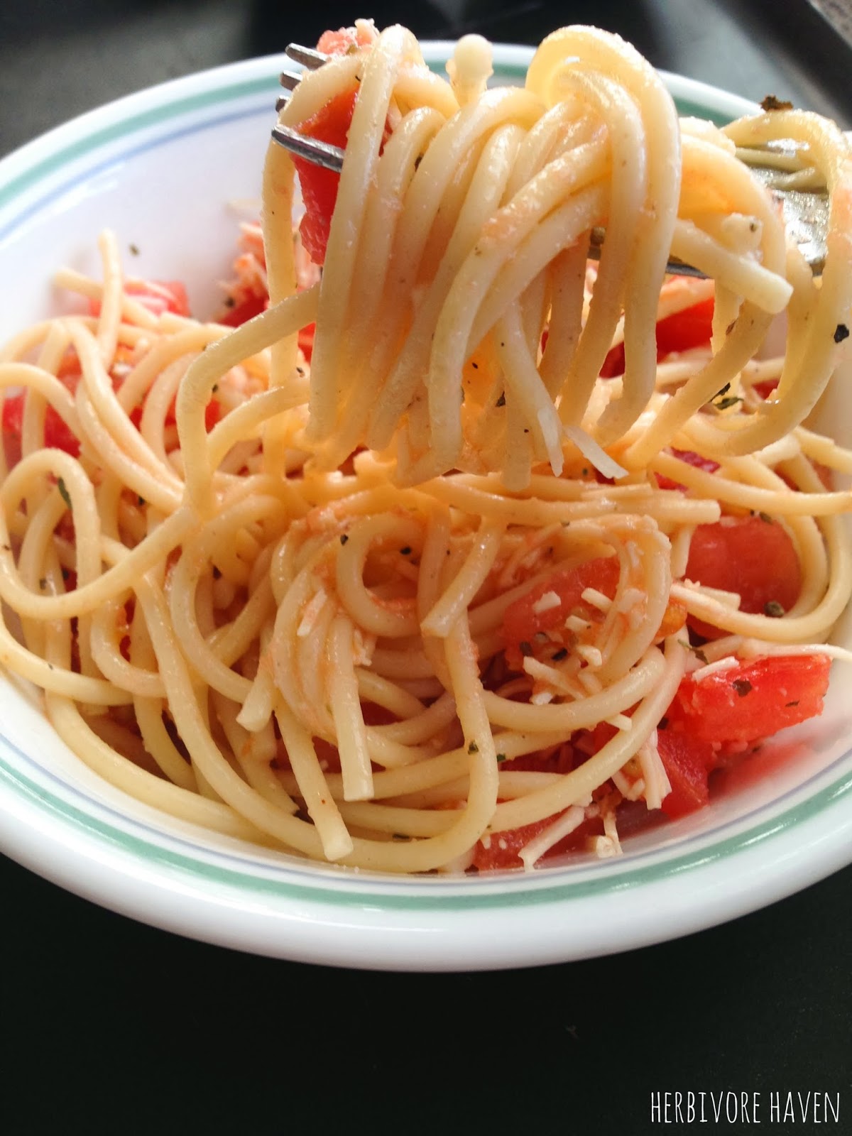 Herbivore Haven: Tomato Basil Spaghetti