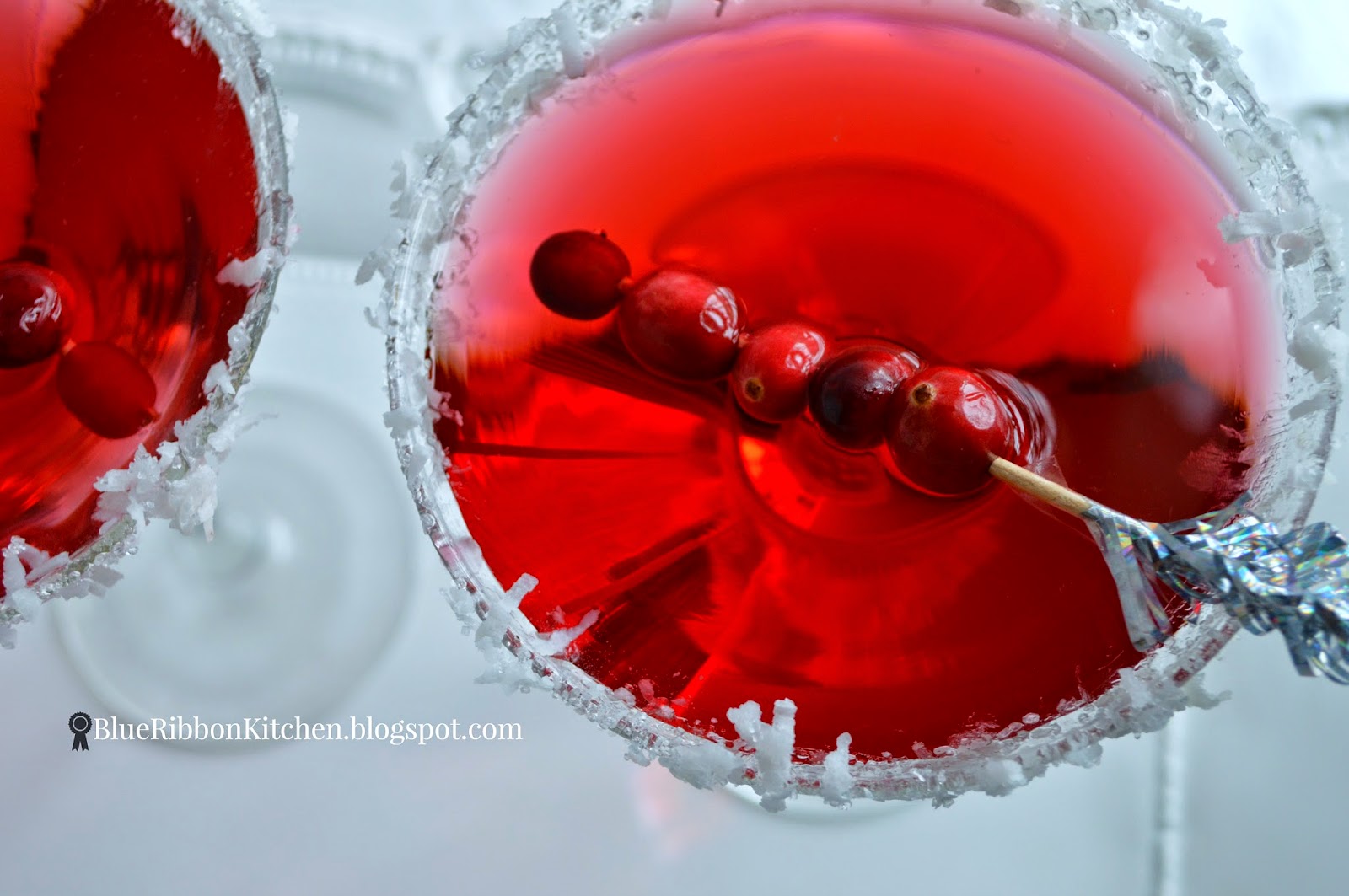 Blue Ribbon Kitchen: Santa Claus-Mopolitan: A signature holiday drink