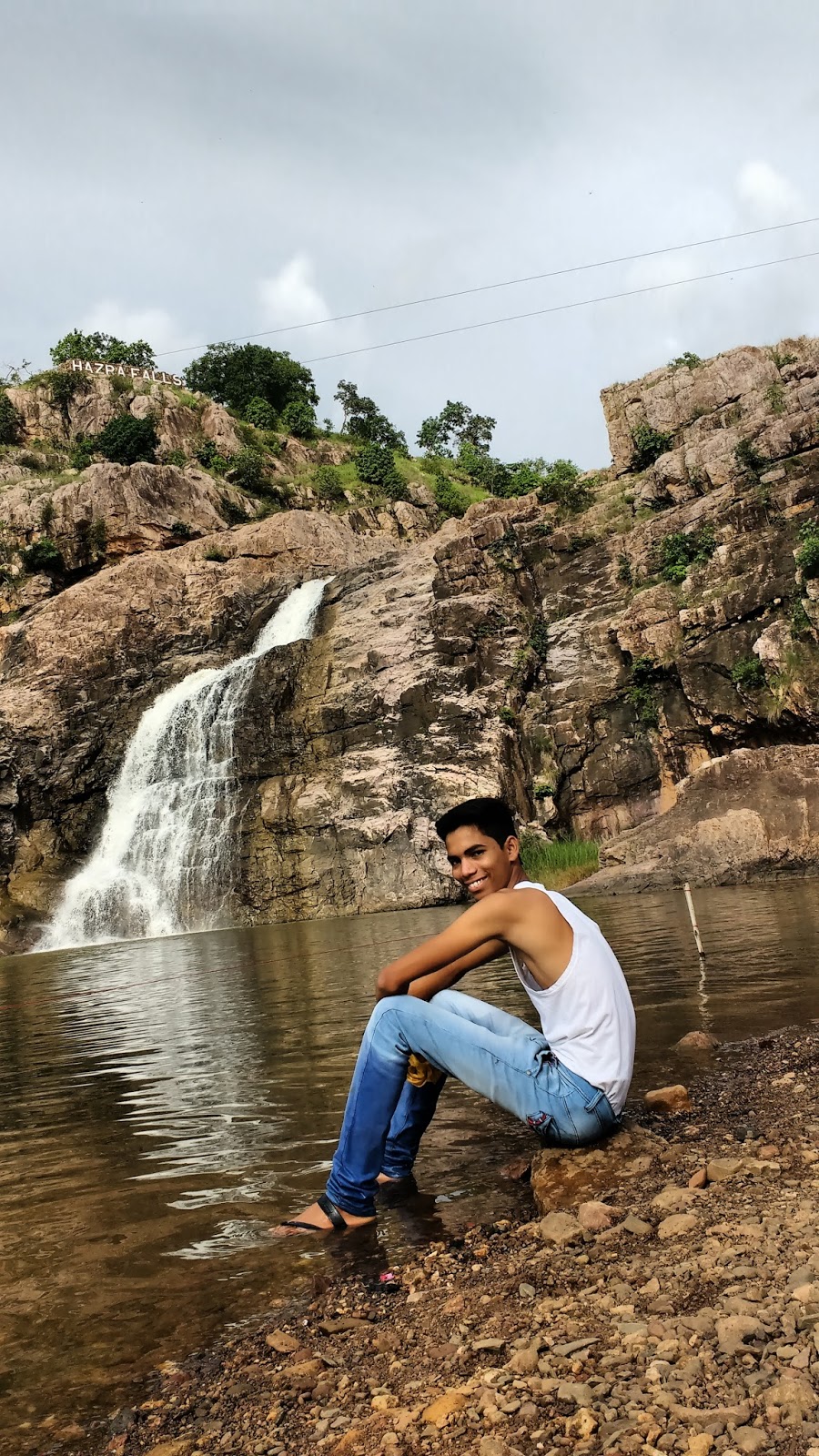 yogesh shende photos: Hajra fall photos