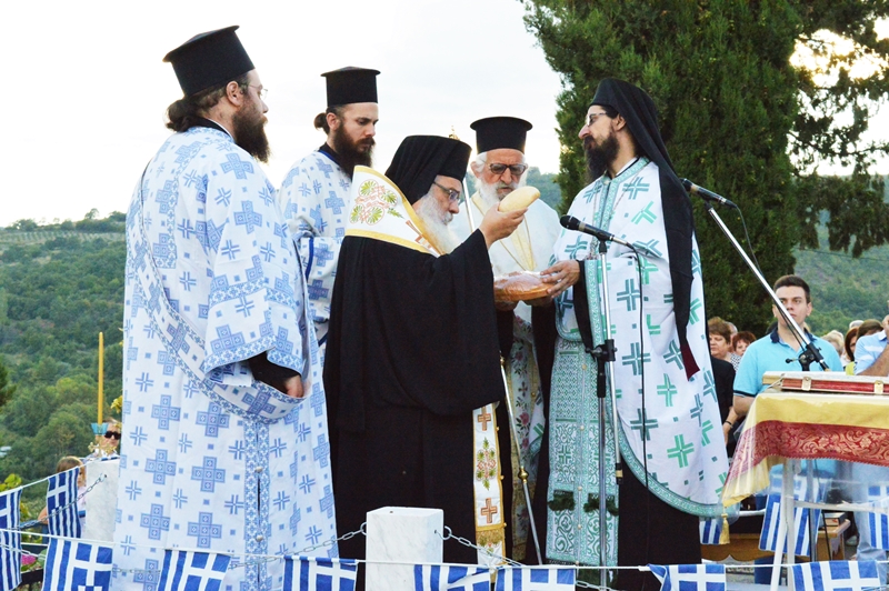 ΑΡΧΙΕΡΑΤΙΚΟΣ ΕΣΠΕΡΙΝΟΣ ΣΤΗΝ Ι.Μ. ΠΡΟΦΗΤΟΥ ΗΛΙΟΥ ΕΔΕΣΣΗΣ | TASTV.gr | Τα ...