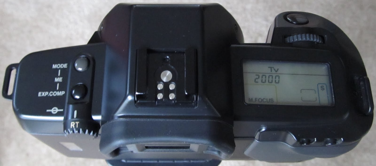 The Chens: The User's Review: A Pioneer of SLT Camera: Canon EOS RT ...