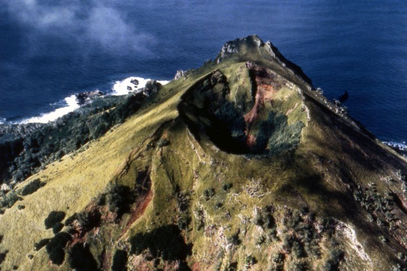 W u l k a n y Ś w i a t a B l o g: Białe plamy: Wyspy Peter I (Piotra I ...