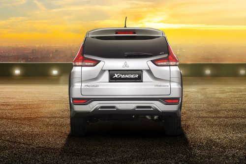 XPANDER, DP cuma 15 Jt an