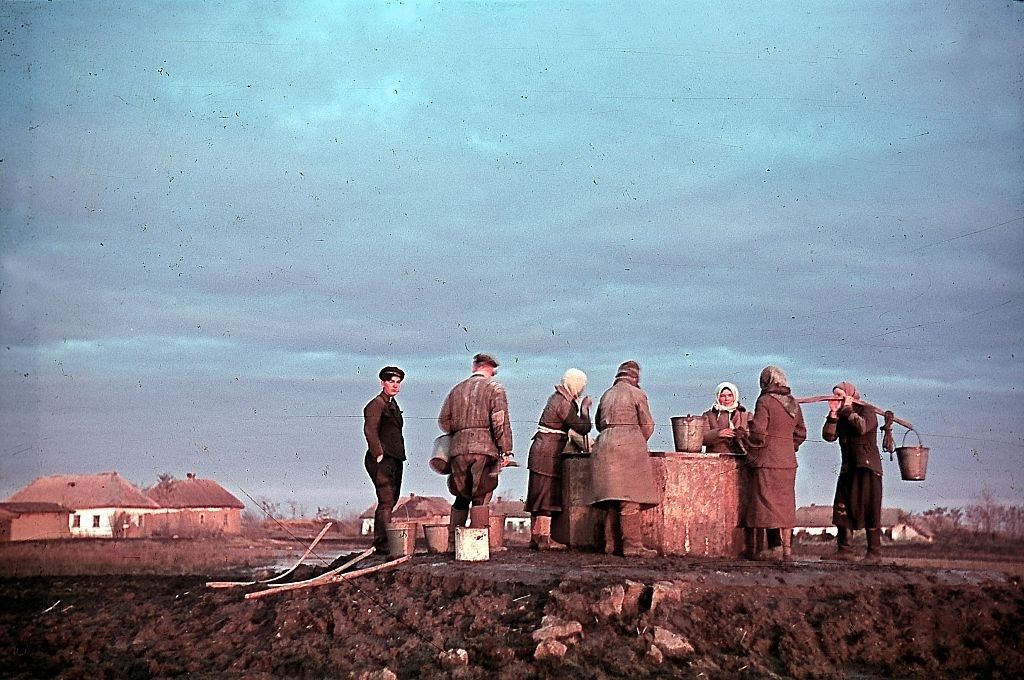 World War II in Color: Severe Winter in Russia 1941-42