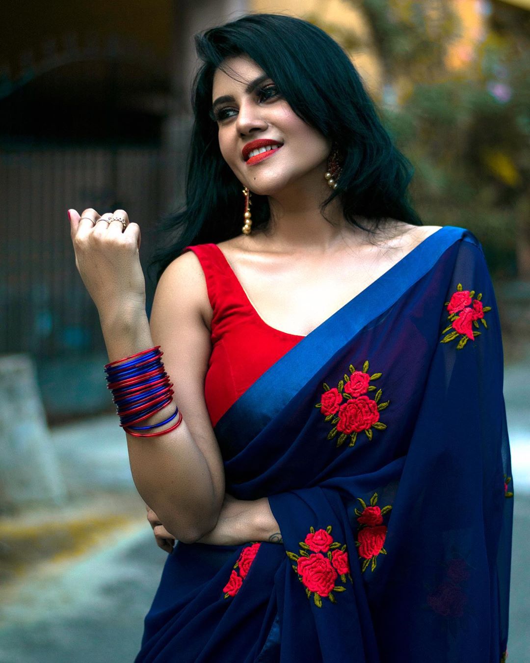 Nivisha Hot Navel Photos Collection Instagram, Serial Stills