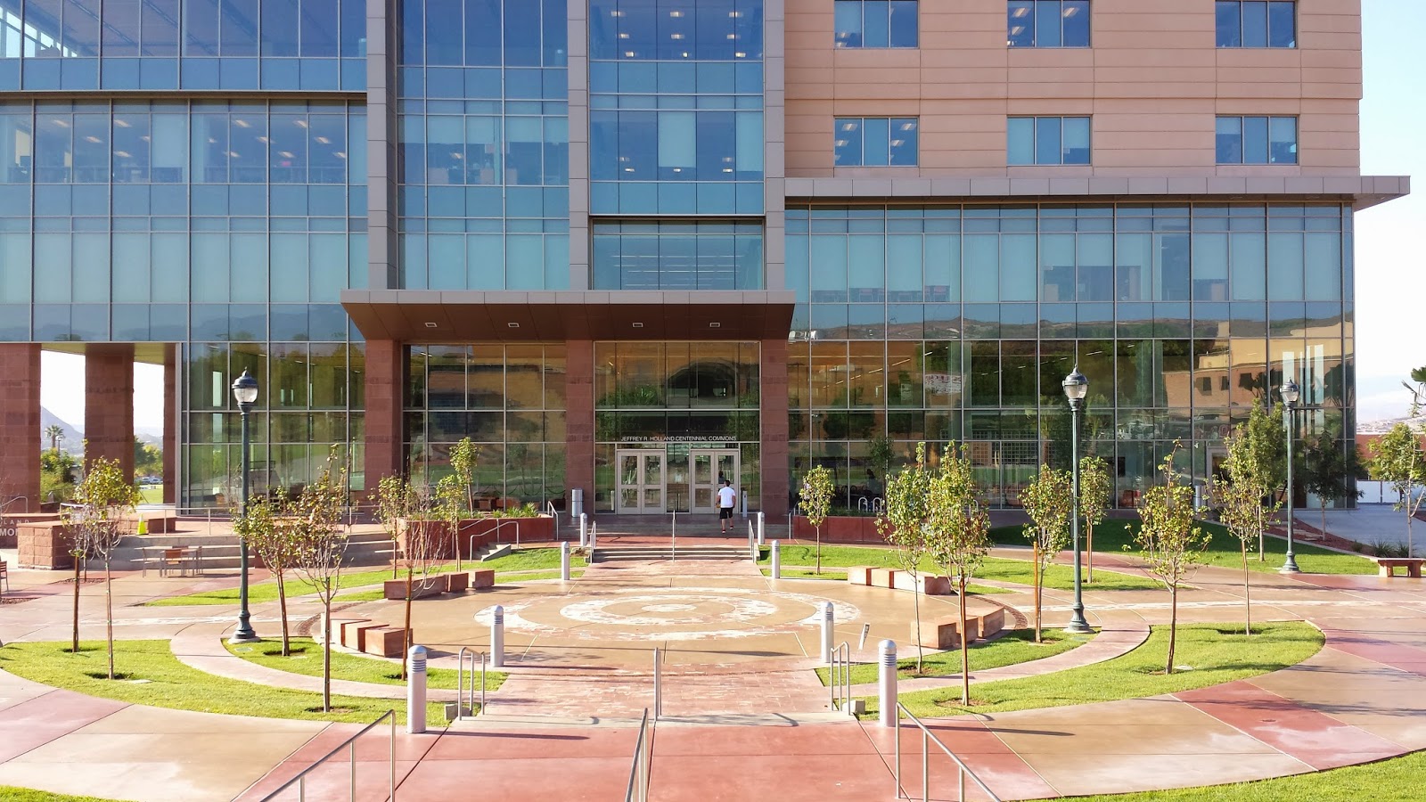 Russell Bangerter: Gestalt & Architect The Holland Building