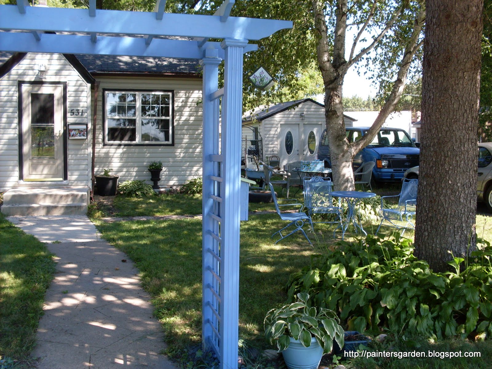 Paintersgarden: Blue arbor and garden plans