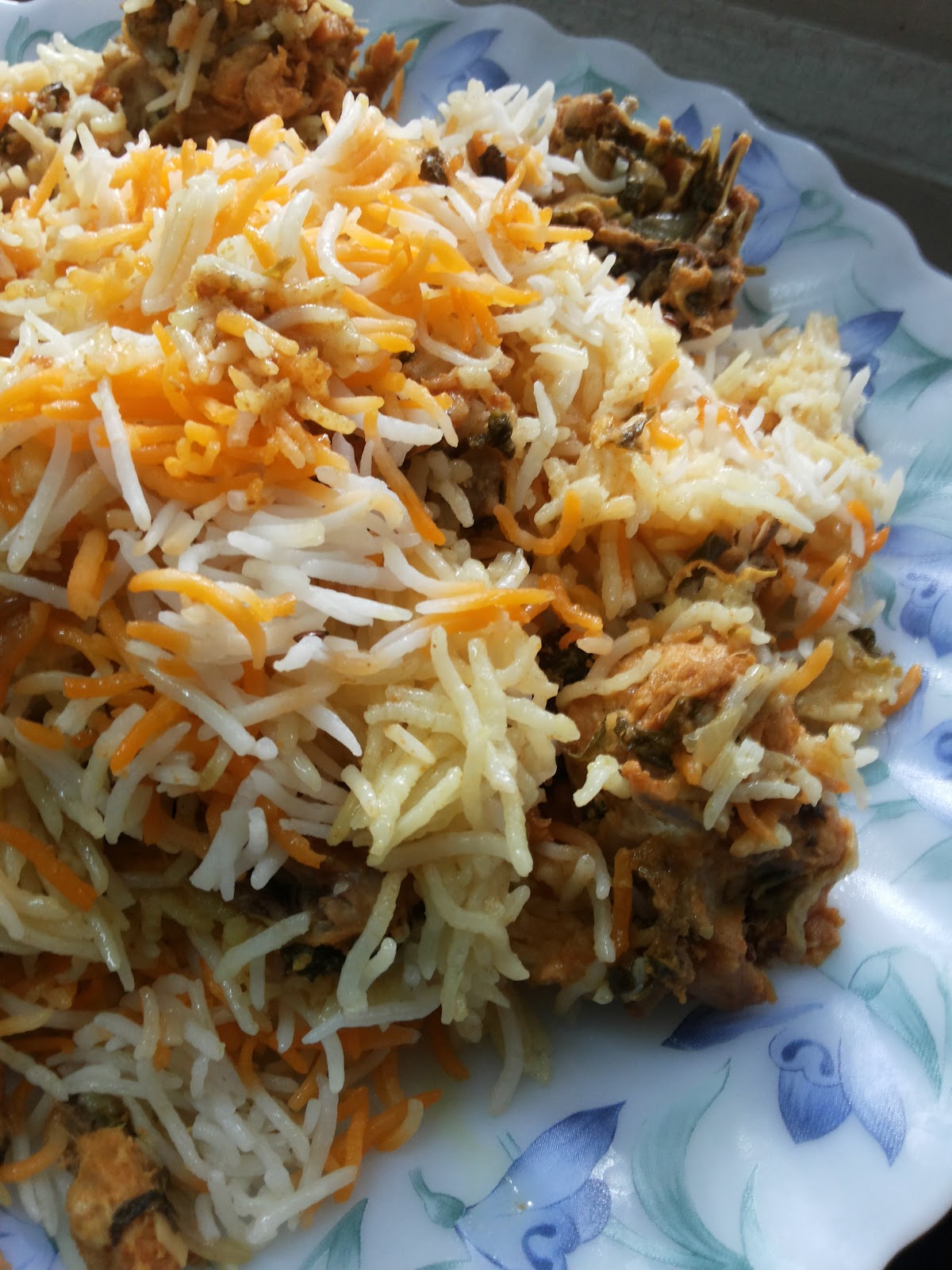 Eat Pray and Cook: Hyderabad Chicken Biryani - Delectable Dum Biryani