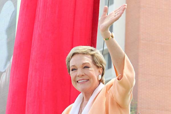 Style Icon: Dame Julie Andrew - Sparkles and Shoes